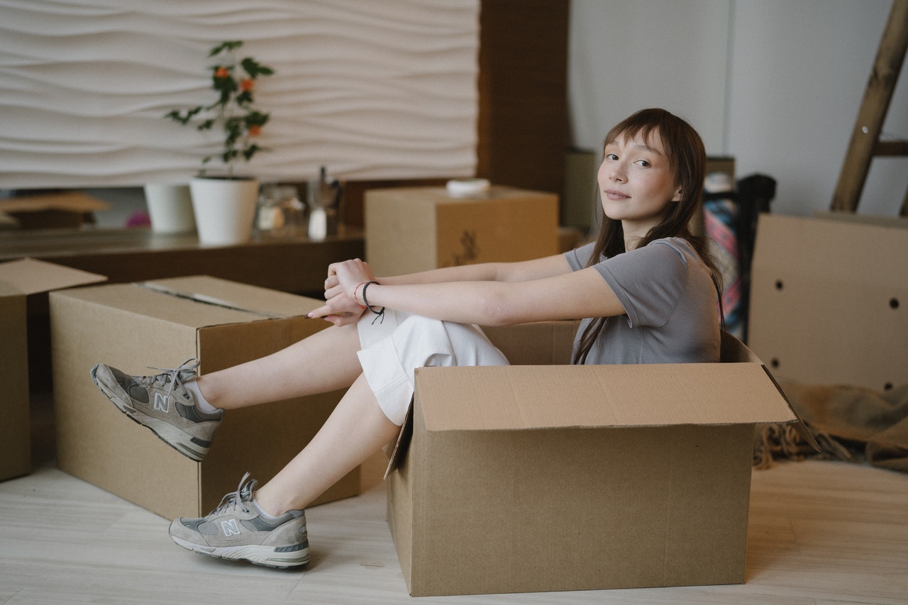 4 Things You Need to Know Before Moving Into a New Home - The Move Gurus